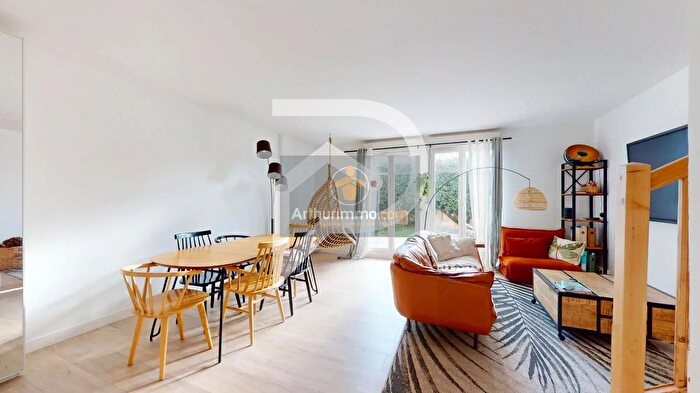 Maison 5 pièces à vendre à Noisy-le-Roi
