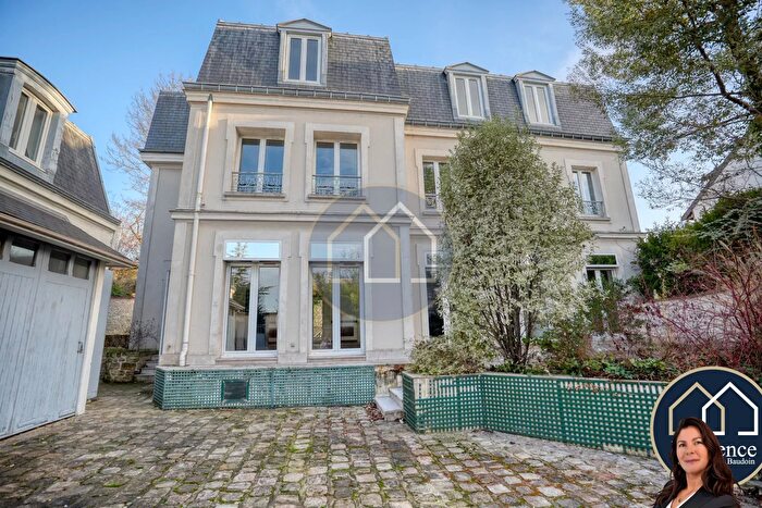 Maison à vendre - Meudon, Le Val - 8 pièces - 7 chambres