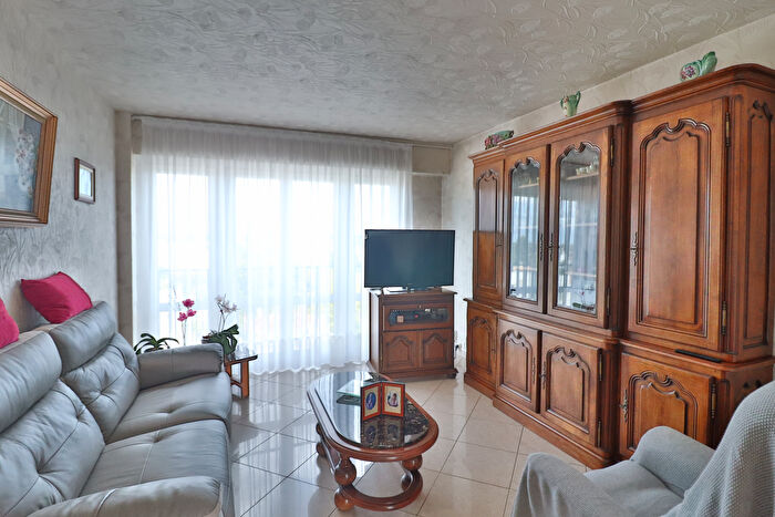 Appartement à vendre - Troyes, Saint-Martin - 4 pièces - 2 chambres