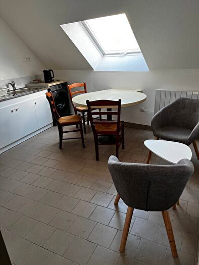 Appartement à louer - Le Vilpot, Saran - 2 pièces - 1 chambre