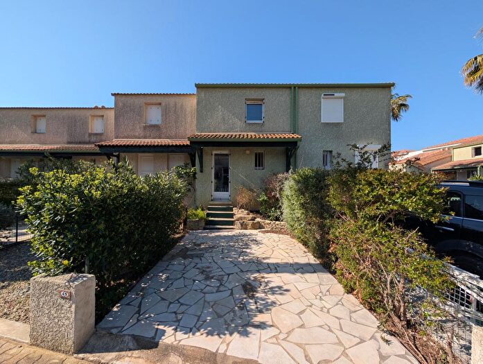 Maison à vendre - Valras-Plage, Casino, Plage, Stade - 2 pièces - 1 chambre