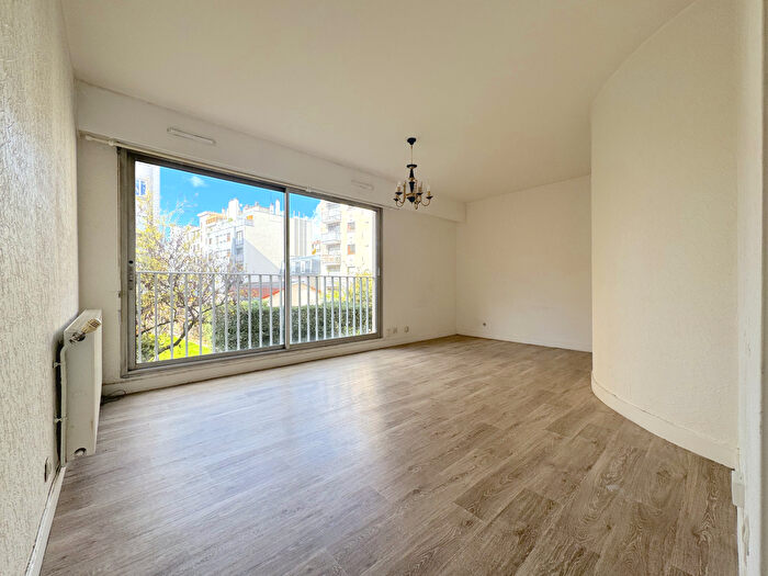 Appartement à vendre - Courbevoie, Bécon - 2 pièces - 1 chambre