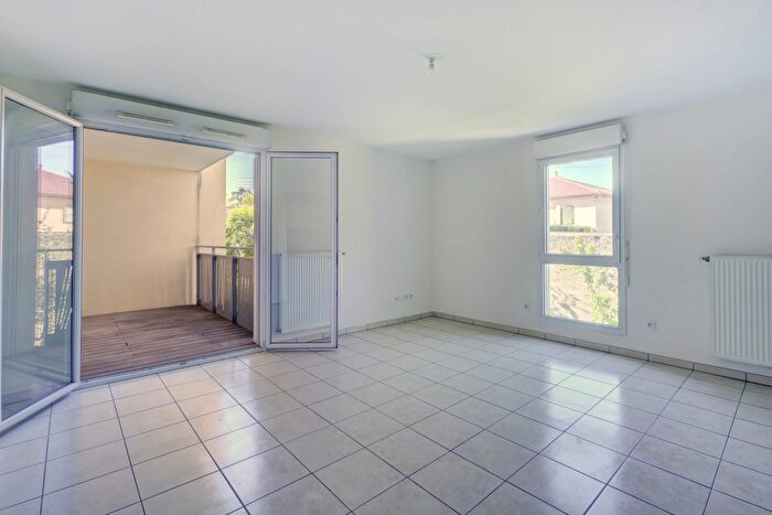 Appartement 3 pièces à vendre - Vénissieux, Centre-ville