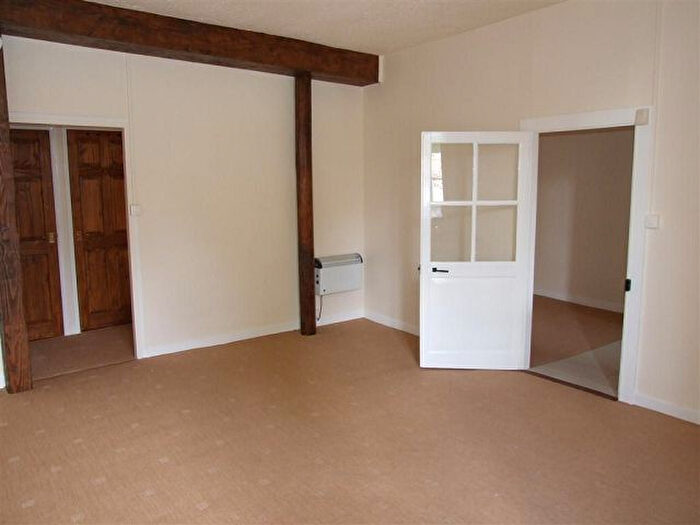 Coussac-Bonneval - Appartement 3 pièces à louer