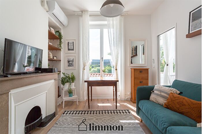 Appartement à vendre - Caluire-et-Cuire, Saint-Clair - 2 pièces - 1 chambre