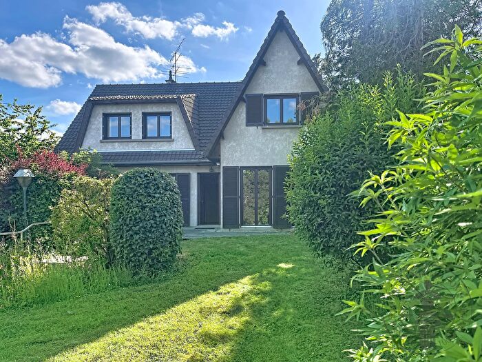 Dourdan - Maison 8 pièces à vendre