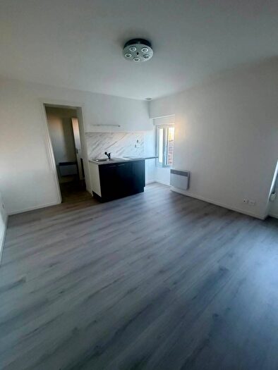 Appartement à louer - Centre Ville, Montceau-les-Mines - 1 pièce