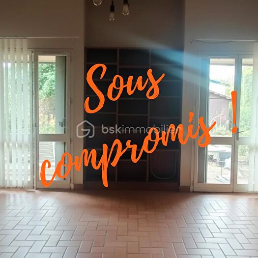 Maison 4 pièces à Saint-Gervais-la-Forêt, à vendre