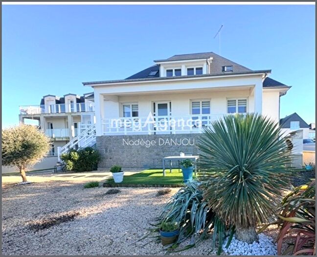 Maison 7 pièces à Donville-les-Bains, à vendre