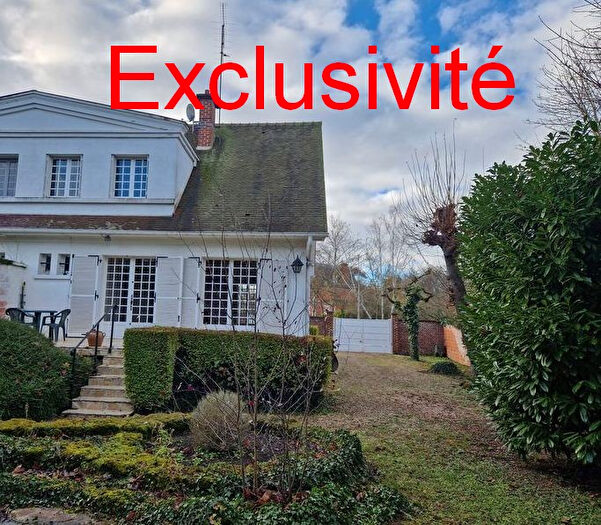 Maison à vendre - Compiègne, Saint-Lazare, Les Avenues - 6 pièces - 4 chambres