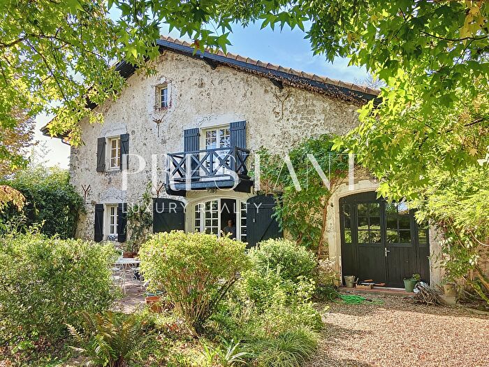 Maison à vendre - Saint-Laurent-de-Gosse - 10 pièces - 5 chambres