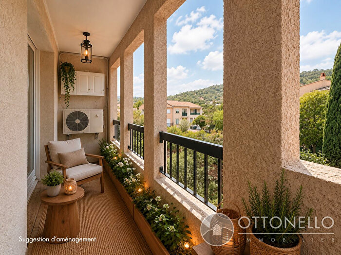 Appartement 4 pièces à vendre à Roquebrune-sur-Argens, Village