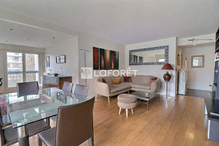 Appartement à vendre - Rueil-Malmaison, Buzenval - 6 pièces - 4 chambres