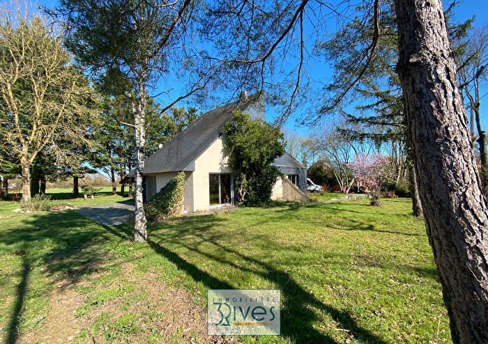 Maison à vendre - Saint-Augustin-des-Bois - 8 pièces - 4 chambres