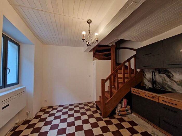 Maison à louer - Ouest, Condom - 3 pièces - 1 chambre