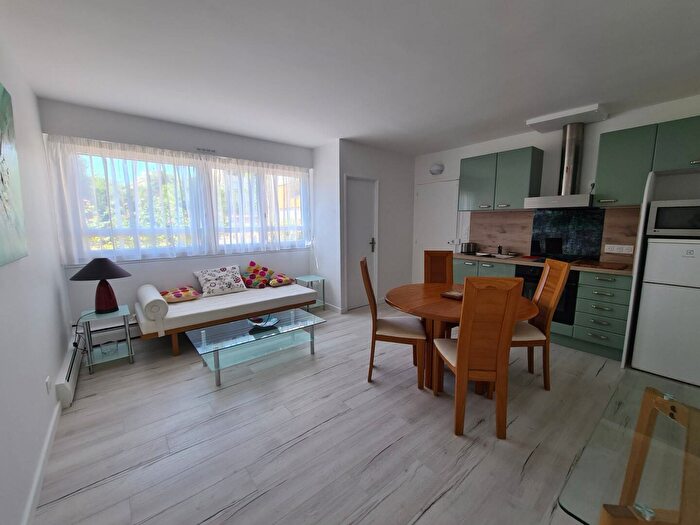 Appartement à louer - Saint-Maur-des-Fossés - 2 pièces - 1 chambre