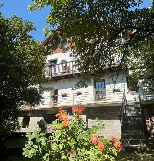 Maison à vendre - Saint-Sauveur - 15 pièces - 10 chambres