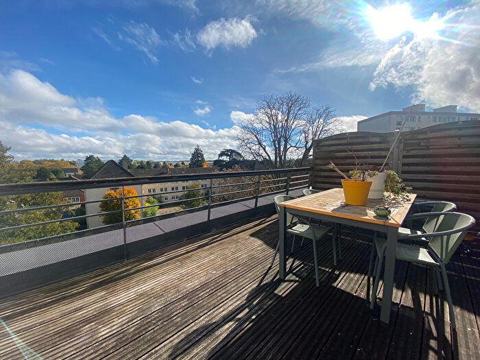 Appartement à vendre - Olivet, Val-Plissay - 3 pièces - 2 chambres