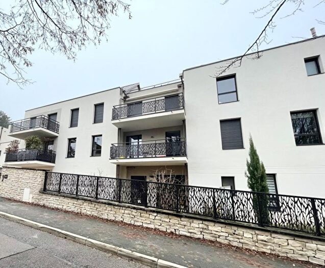 Appartement à louer - Fontaine-lès-Dijon - 2 pièces - 1 chambre
