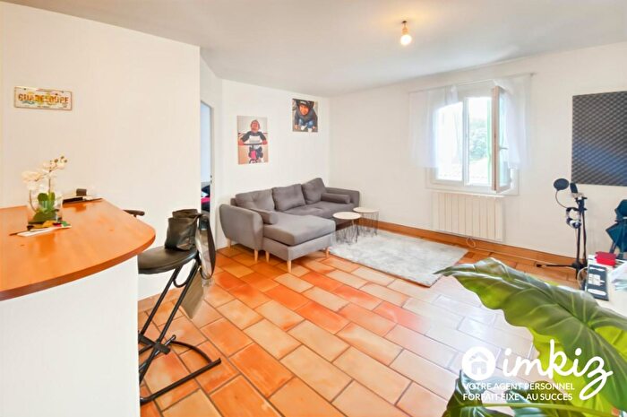 Appartement à vendre - Rognes - 2 pièces - 1 chambre