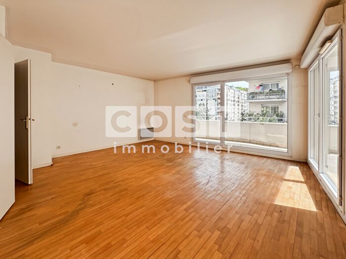 Courbevoie, Faubourg de lArche : Appartement 3 pièces à vendre