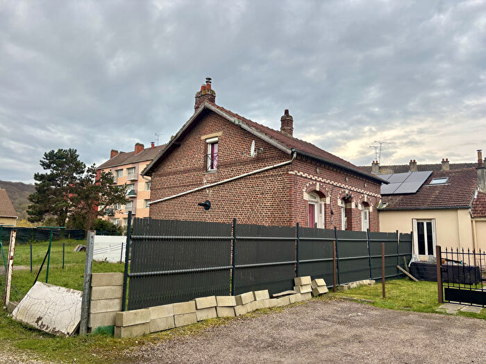 Maison à vendre - Caudebec-lès-Elbeuf - 4 pièces - 3 chambres