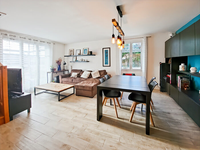 Maison à vendre - Leuville-sur-Orge - 4 pièces - 3 chambres