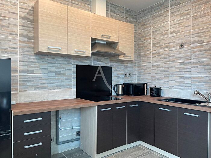 Appartement à louer - Général de Gaulle-Normandie Niemen, Dugny - 3 pièces - 2 chambres