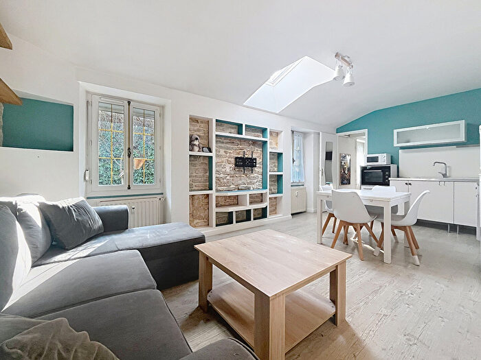 Appartement à vendre - Plombières-lès-Dijon - 2 pièces - 1 chambre