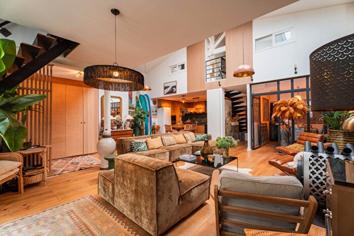 Appartement à vendre - Biarritz, Larrepunte, République - 5 pièces - 4 chambres