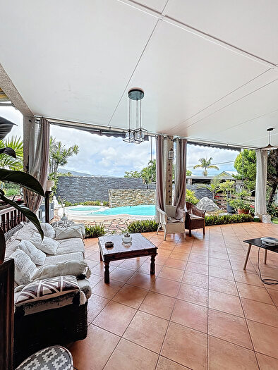 Maison à vendre - Sainte-Marie, Desbassyns, Rivière des Pluies - 4 pièces - 3 chambres