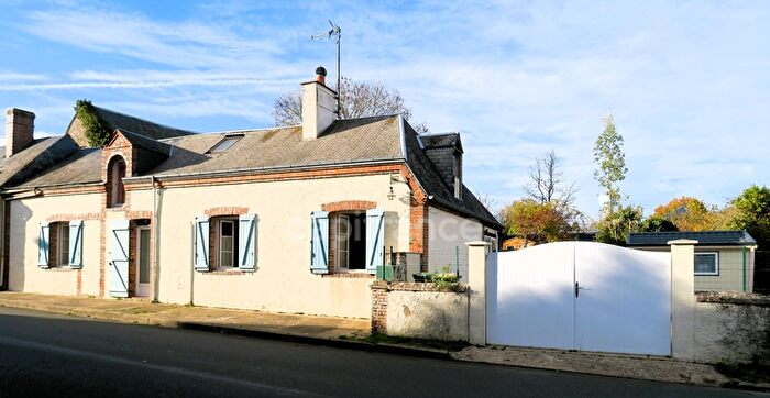 Maison à vendre - La Chapelle-Vicomtesse - 6 pièces - 5 chambres