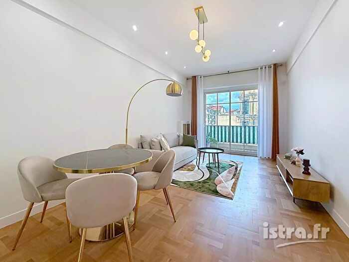 Appartement 3 pièces à vendre à Nice, Gambetta