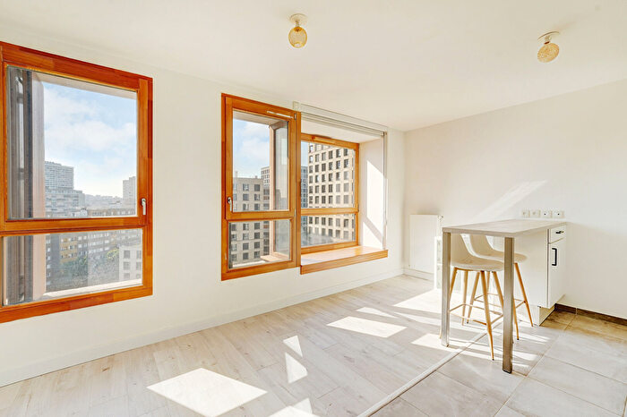 Appartement à vendre - Paris e , Porte de la Chapelle, Charles Hermite, Evangile - 2 pièces - 1 chambre