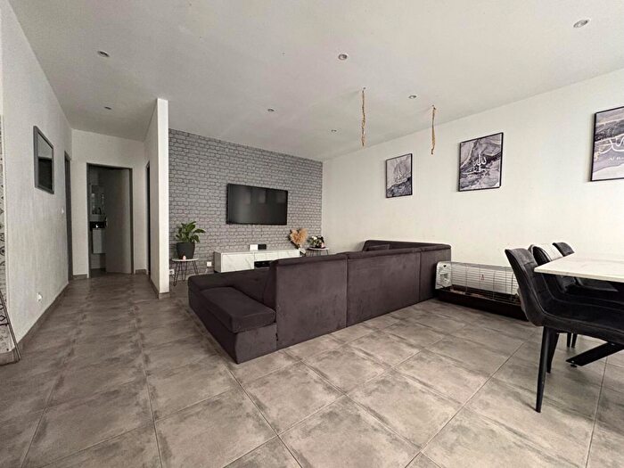 Maison 6 pièces à vendre à Vias, Ville