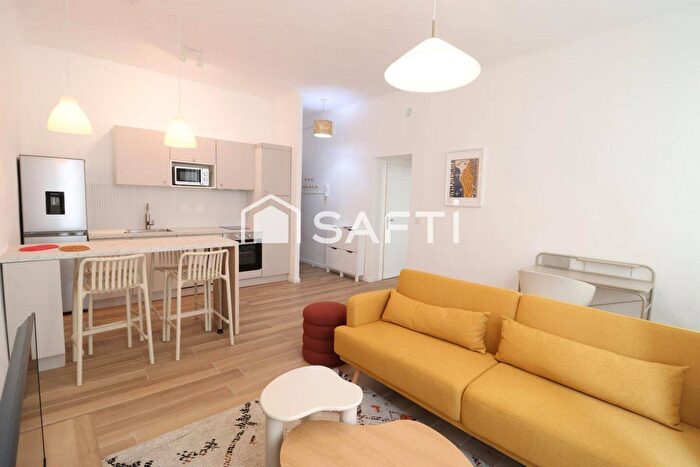 Appartement à louer - Belle de Mai, Marseille ème arrondissement - 2 pièces - 1 chambre