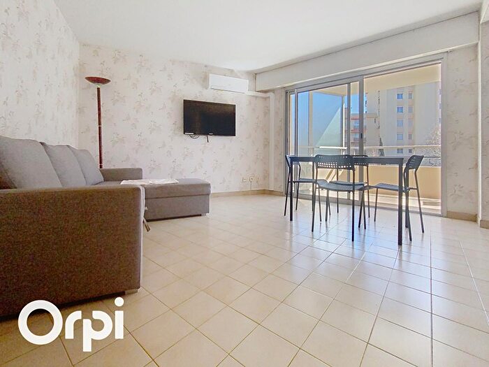 Appartement à vendre - Fréjus, Fréjus Plage - 2 pièces - 1 chambre