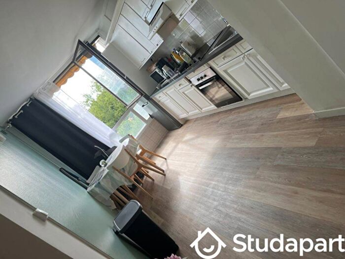 Appartement à louer - Meudon-La-Forêt - 1 pièce - 1 chambre