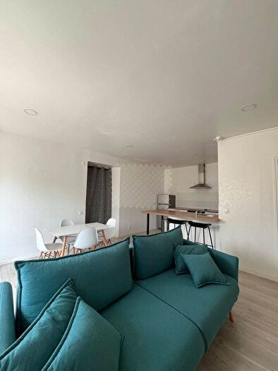 Appartement à louer - Saint Pierre le Potier-Bois lHuisserie, Laval - 2 pièces - 1 chambre