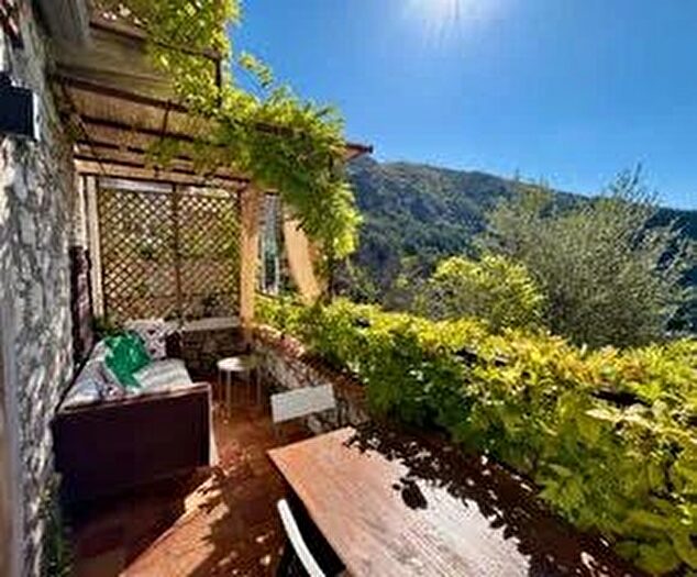 Maison à vendre - Peille - 6 pièces