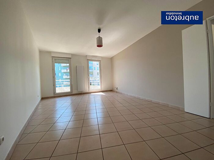 Appartement à louer - Grenoble, Berriat - 3 pièces - 2 chambres