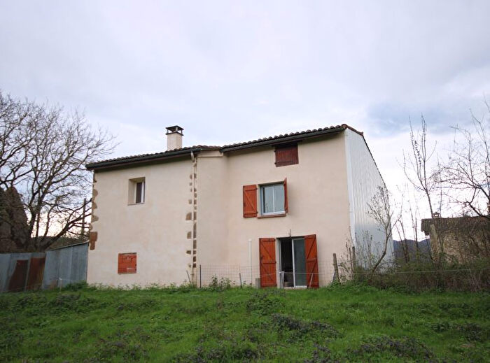 Maison à vendre - LAiguillon - 5 pièces - 3 chambres