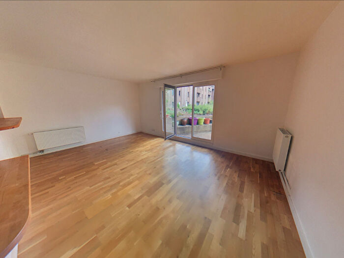 Appartement à louer - Montigny-le-Bretonneux, La Sourderie Sud - 2 pièces - 1 chambre