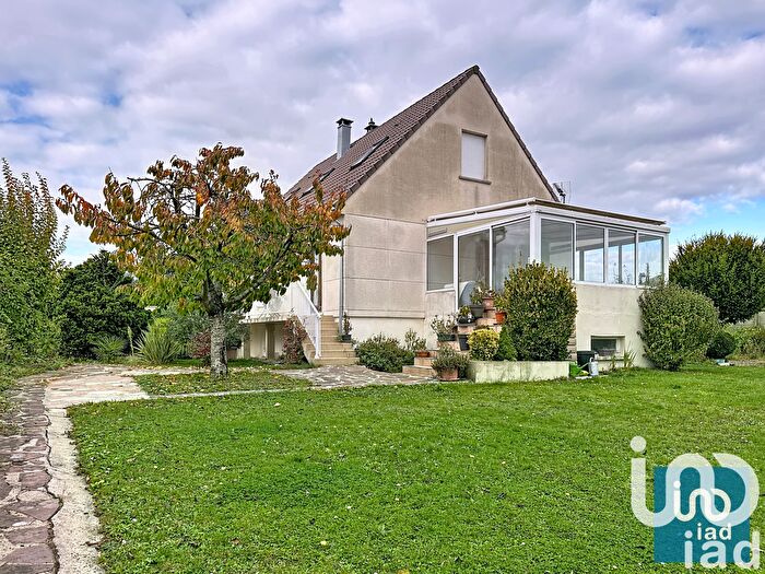 Maison à vendre - Saint-Leu-dEsserent - 7 pièces - 5 chambres