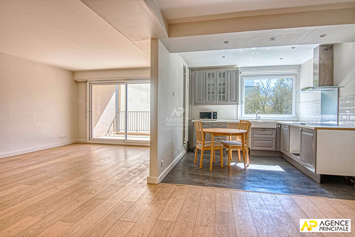 Appartement 4 pièces à vendre - Versailles, Clagny Glatigny