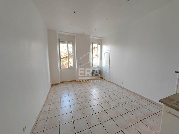 Appartement à louer - Marseille e , La Blancarde - 2 pièces - 1 chambre