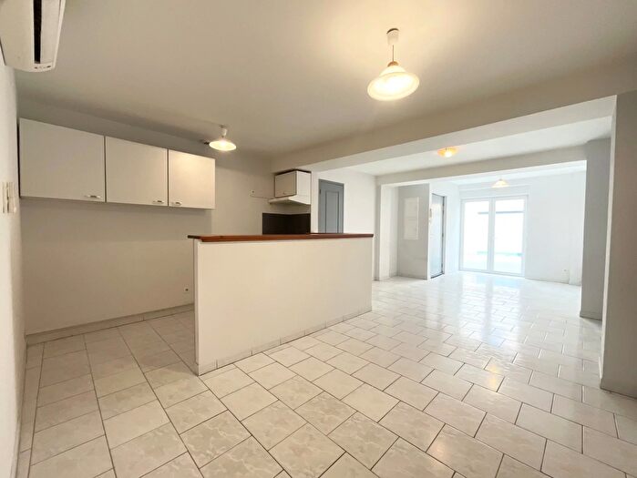Appartement 3 pièces à Réalmont, à louer