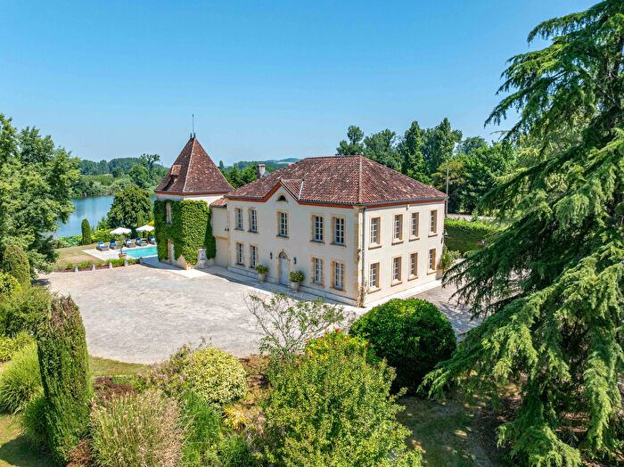 Maison à vendre - Le Temple-sur-Lot - 10 pièces - 6 chambres