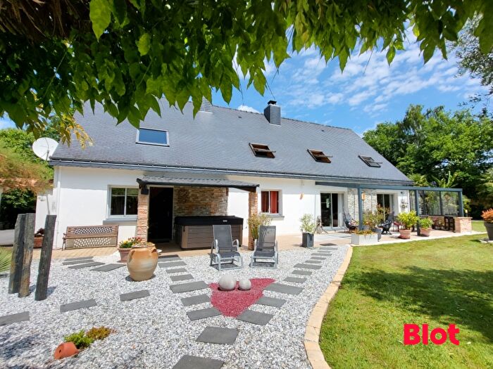 Maison à vendre - Guichen - 6 pièces - 4 chambres