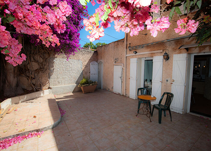 Maison à vendre - Toulon, Pont du Las - 5 pièces - 2 chambres